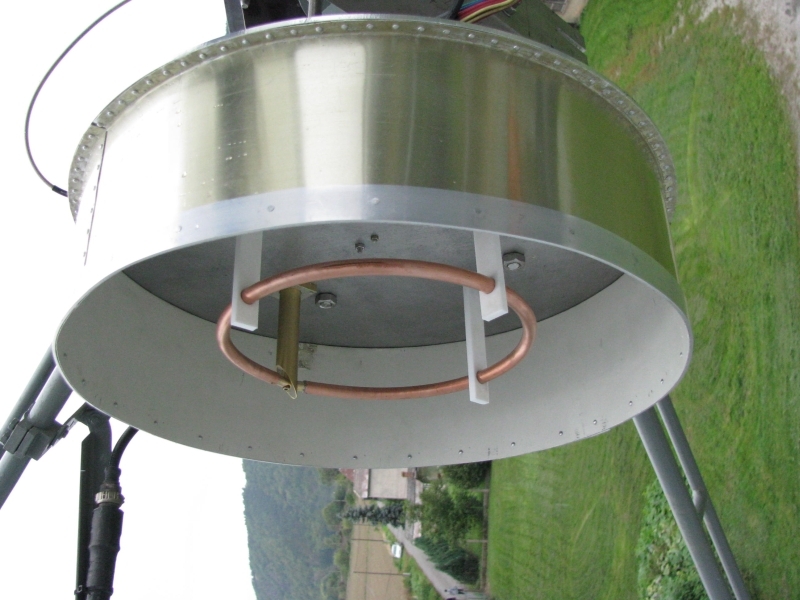 OK1KIR Gallery: 432 MHz, Our New System, New linear feed 2012